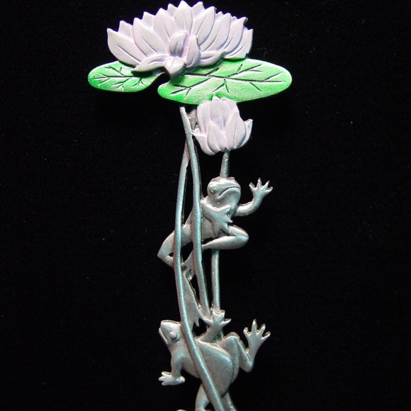 Jonette Jewelry "JJ" | Jewelry | Frogs Climbing Lily Pads Pin | Poshmark